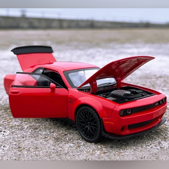 Other | Diecast 132 Dodge Challenger Red Hellcat Red Eye Car Doors ...